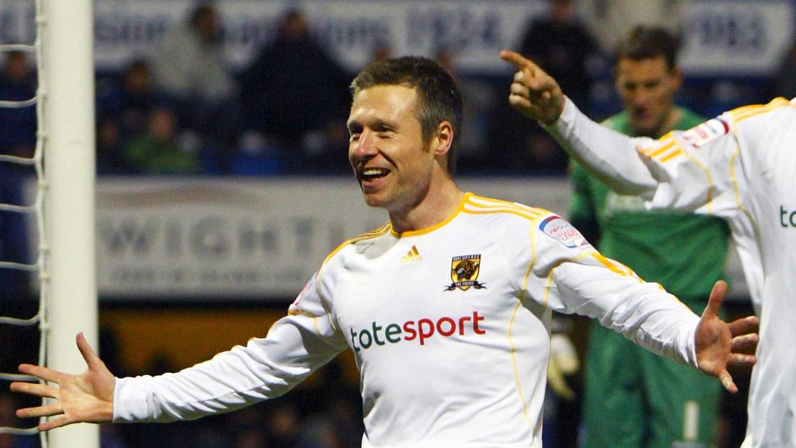 Hull chief hails Barmby | Football News | Sky Sports