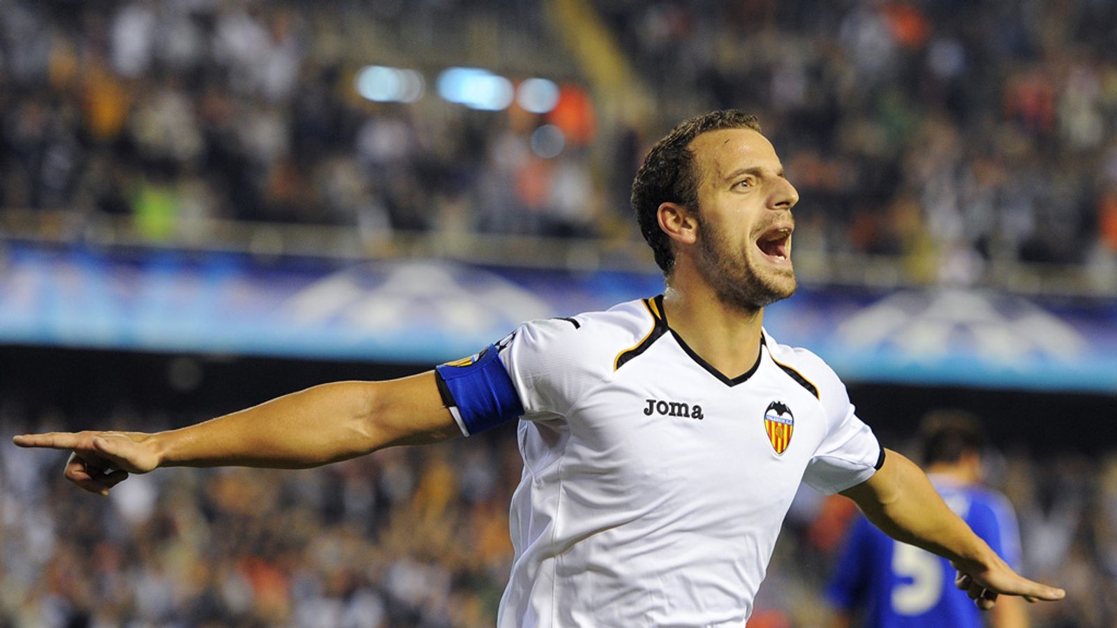 Valencia 3 - 1 Leverkusen - Match Report & Highlights