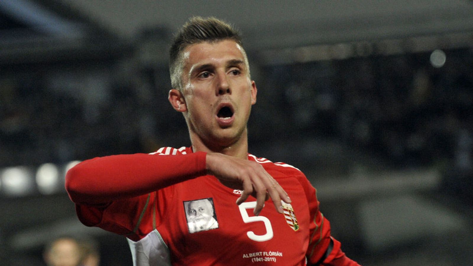 Priskin swoop delights Clough | Football News | Sky Sports