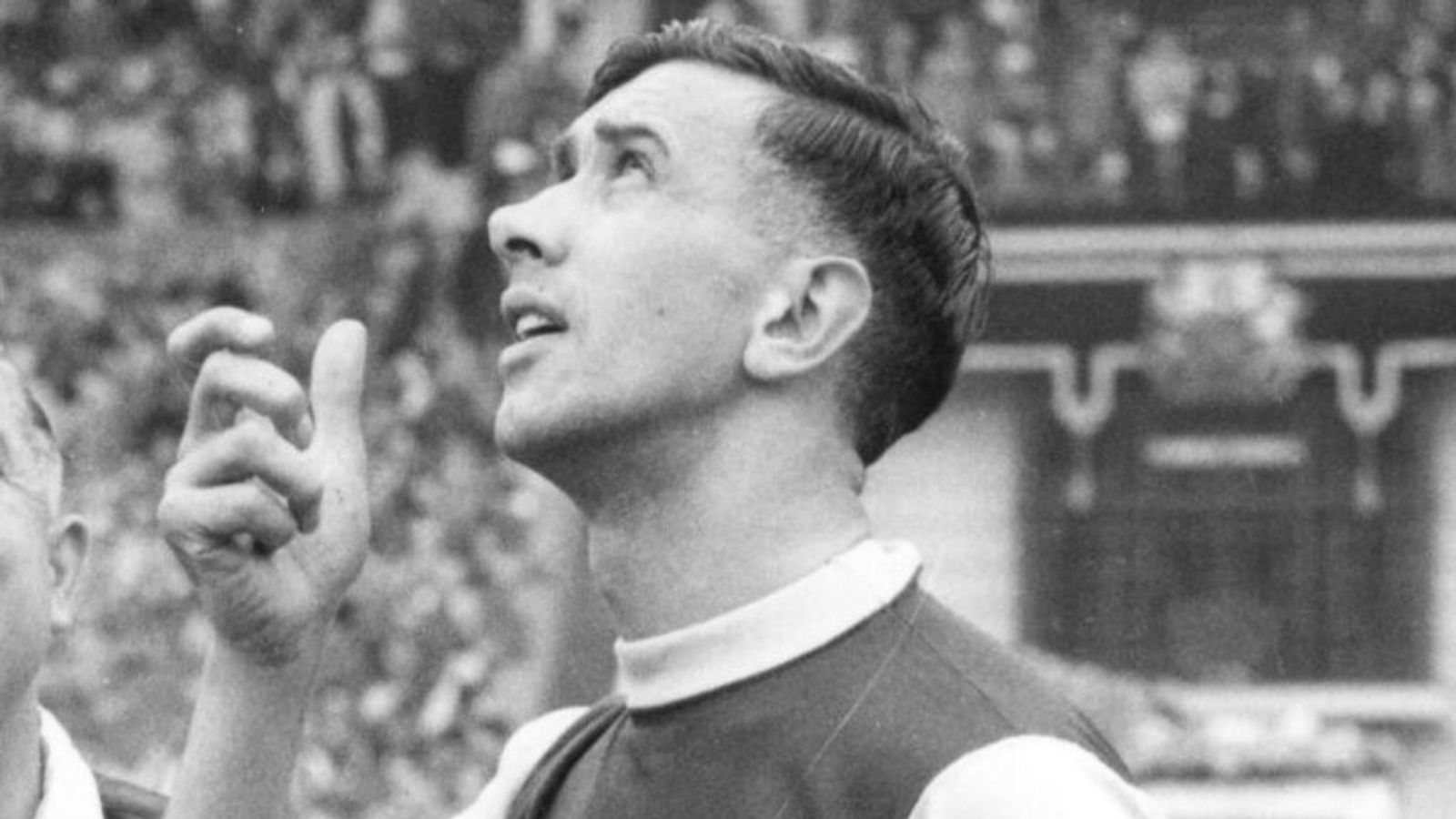 Ex-Clarets ace Adamson dies | Football News | Sky Sports