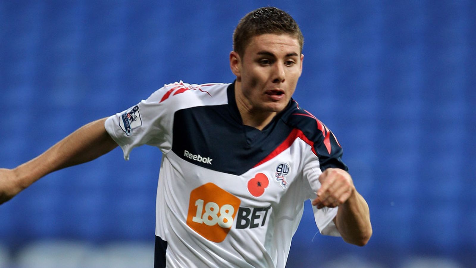 Eagles impressed by Riley | Football News | Sky Sports