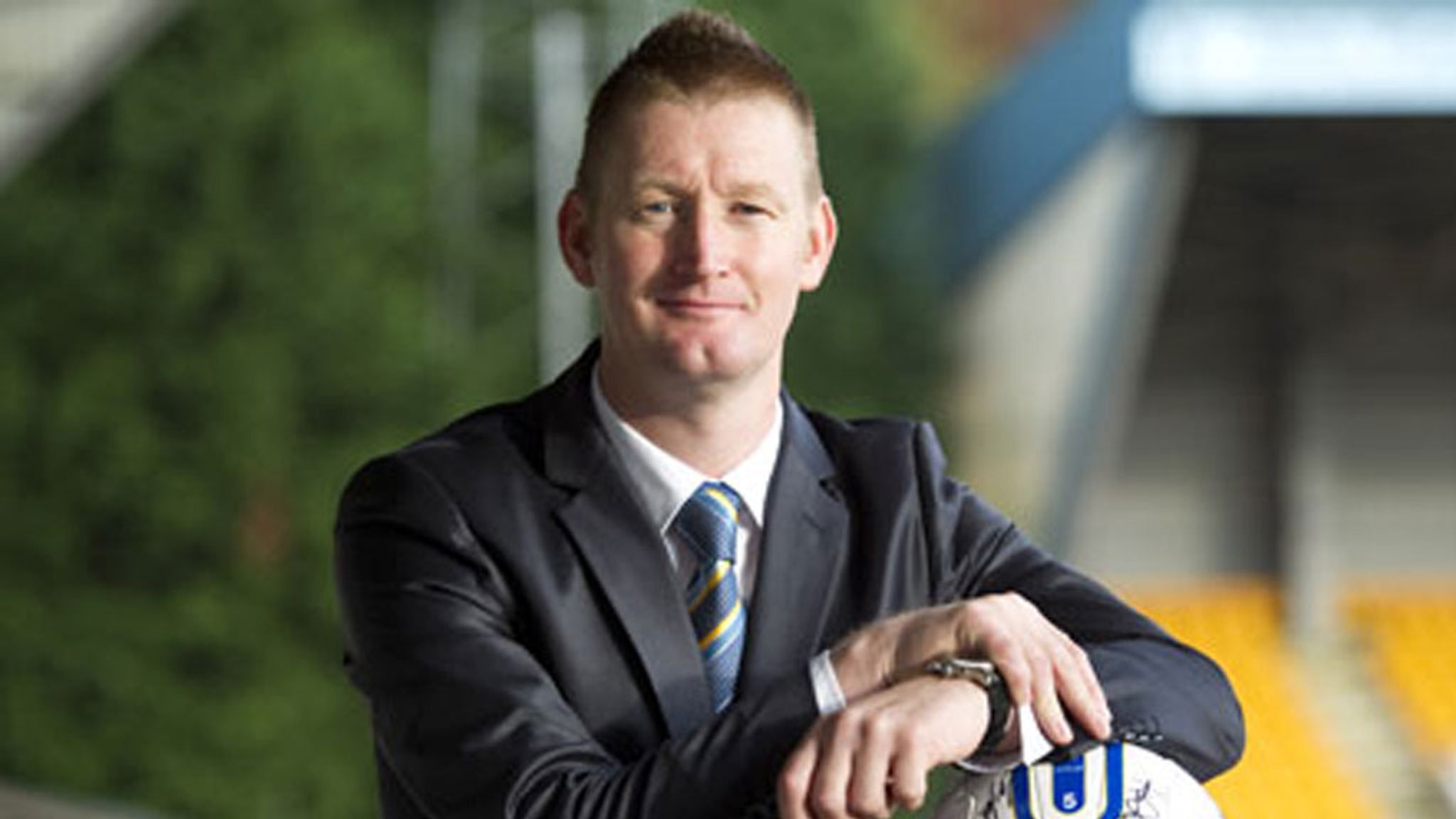 Lomas issues rally call | Football News | Sky Sports