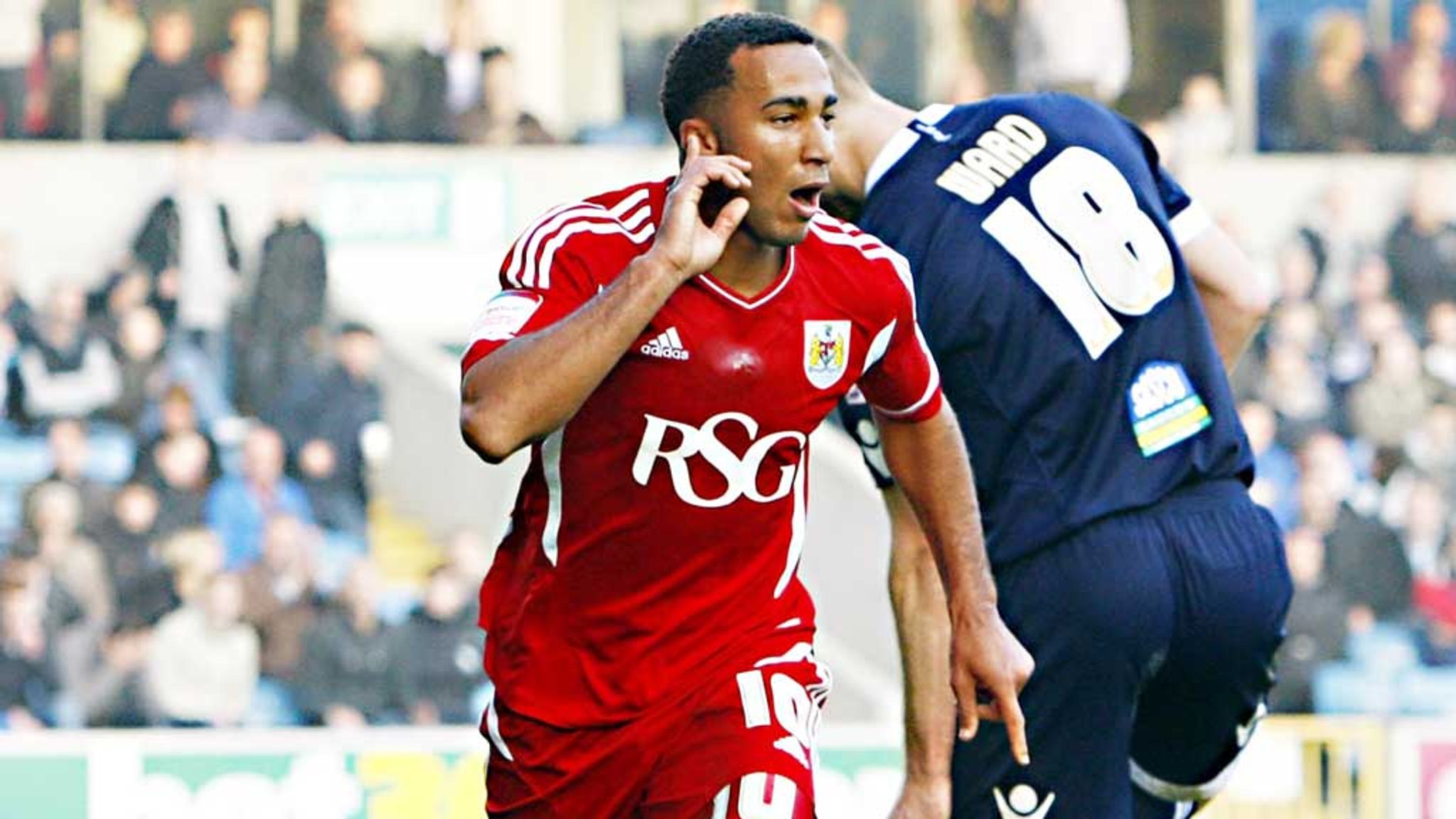 McInnes explains Maynard stance | Football News | Sky Sports