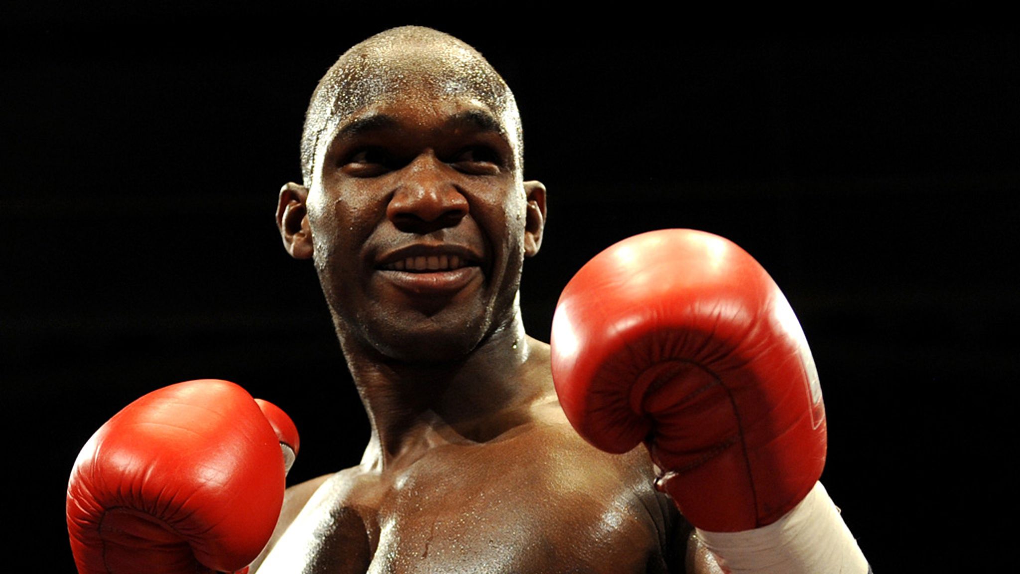 McKenzie defends title | Boxing News | Sky Sports