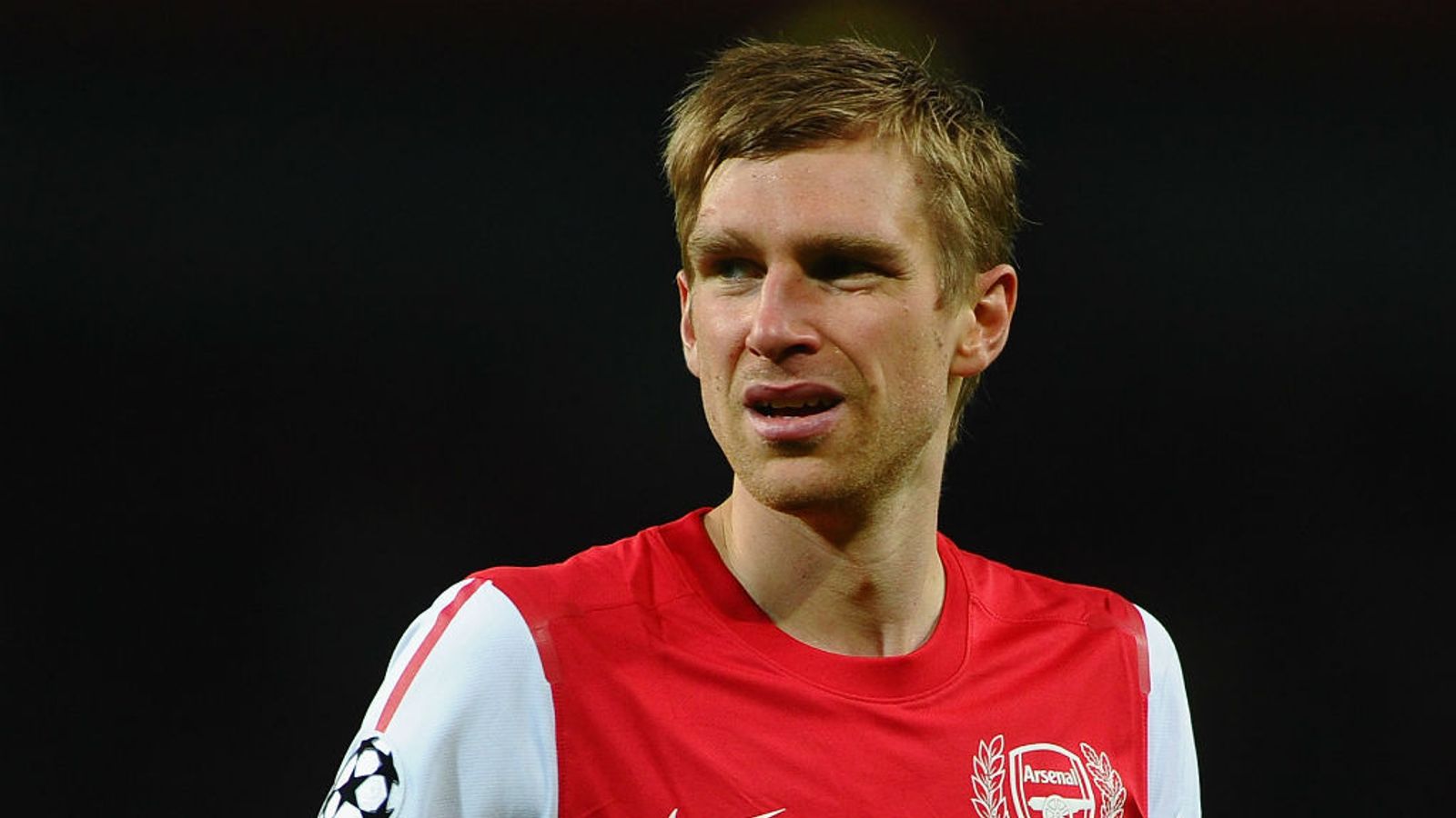 Mertesacker finds his feet | Football News | Sky Sports