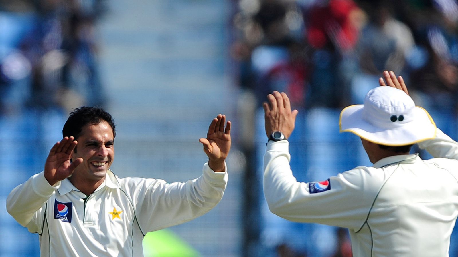 Pakistan dominate in Chittagong | Cricket News | Sky Sports