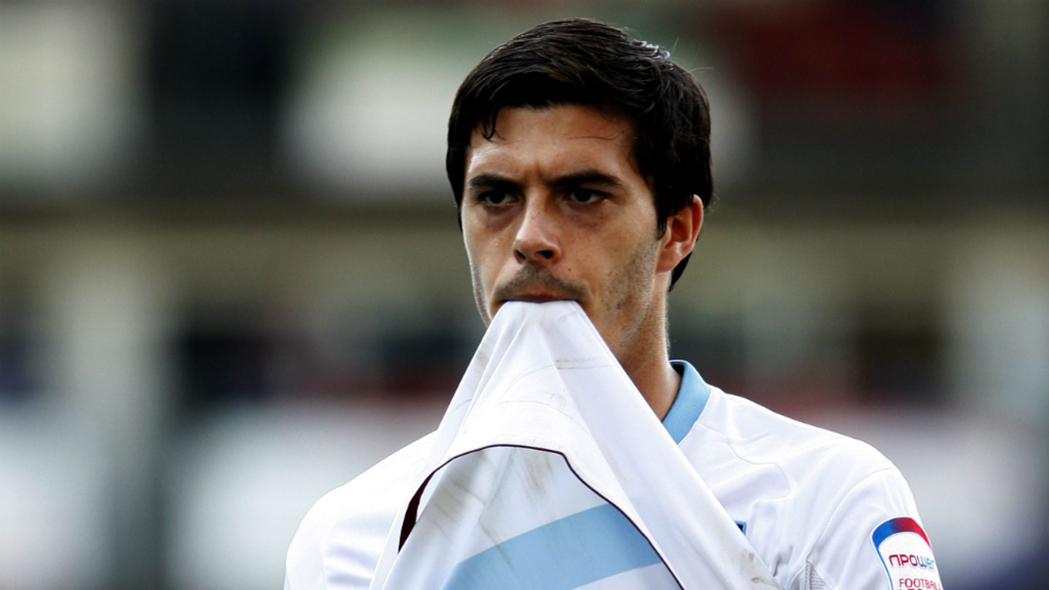 Tomkins commits to Hammers | Football News | Sky Sports