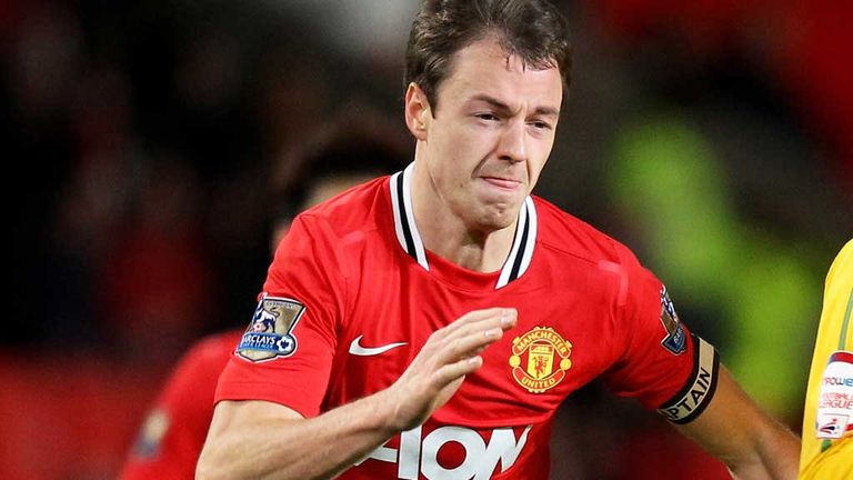 Evans defends United style | Football News | Sky Sports