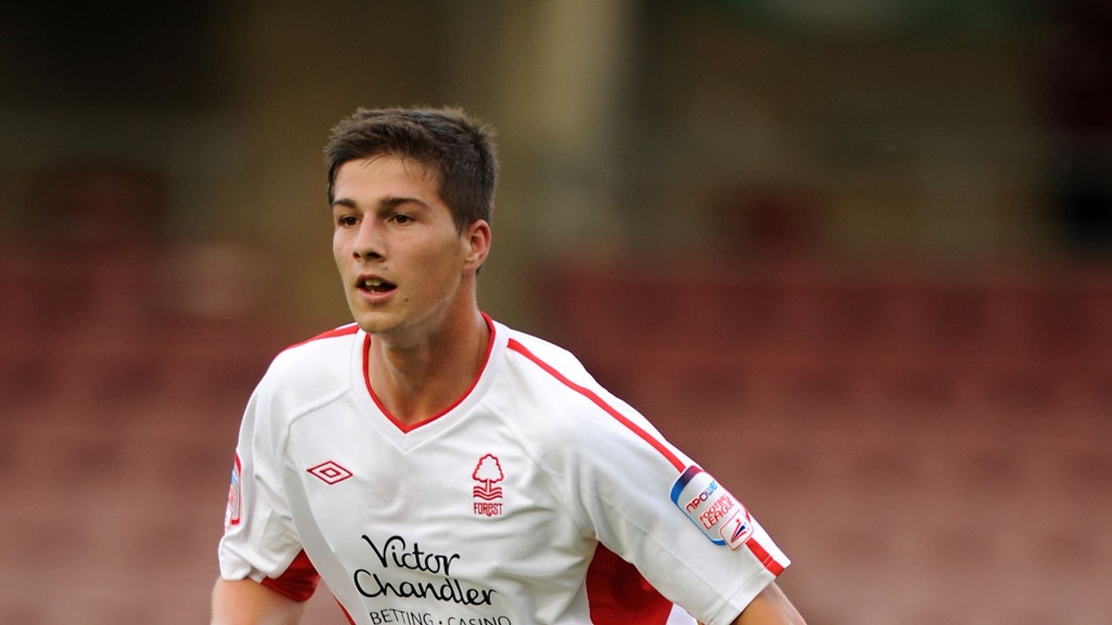 Freeman extends Magpies stay | Football News | Sky Sports