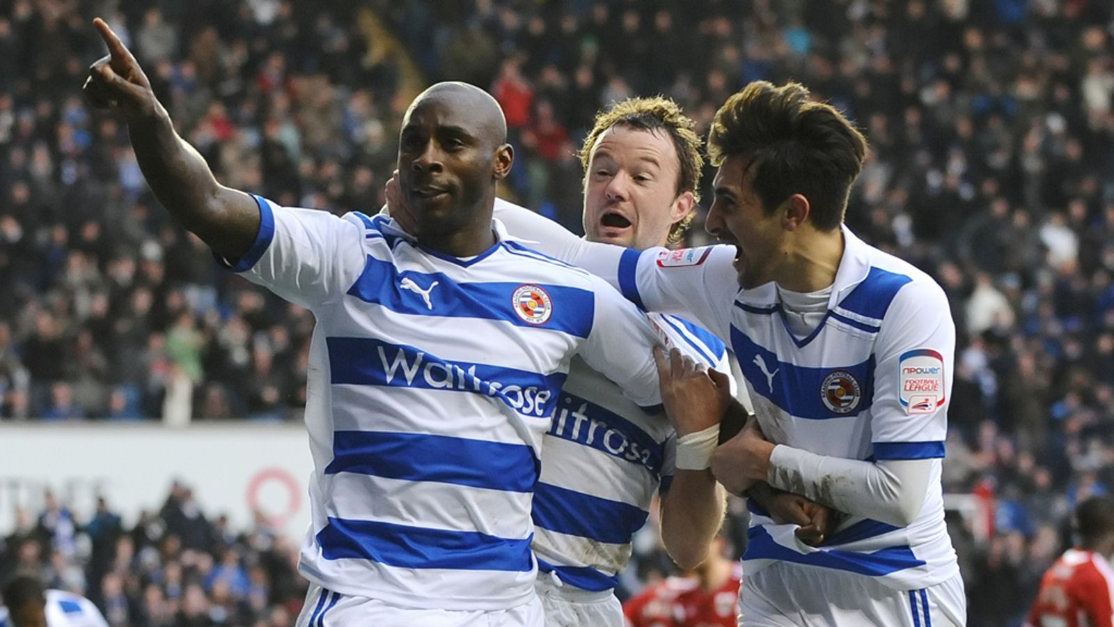 Roberts on fire on Royals debut | Football News | Sky Sports