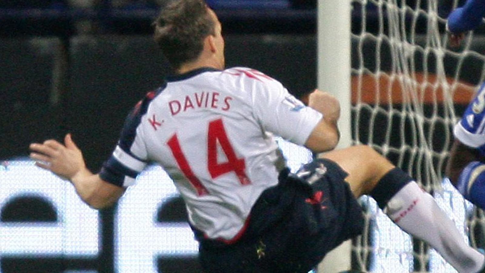 Coyle - Davies integral to team | Football News | Sky Sports