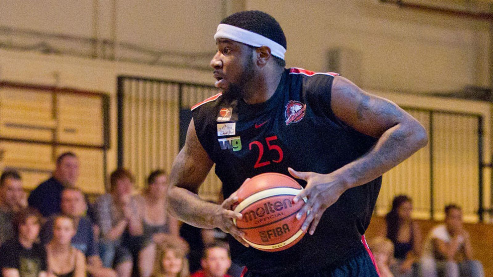 BBL: Heat snap up Holmes | Basketball News | Sky Sports