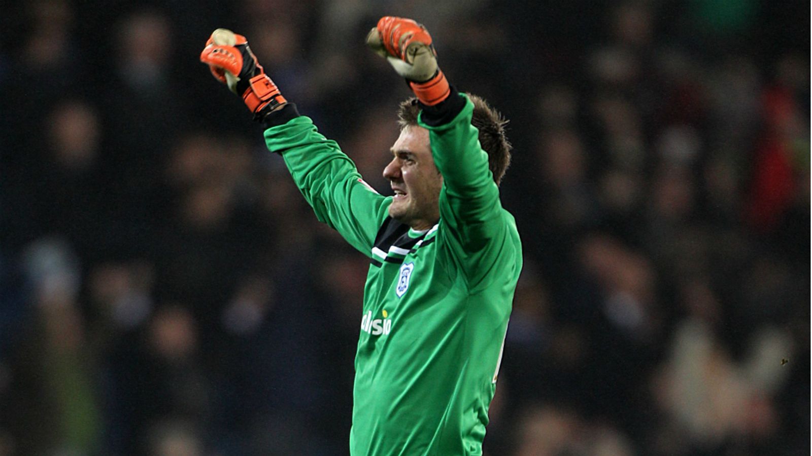 Heaton's penalty glee | Football News | Sky Sports