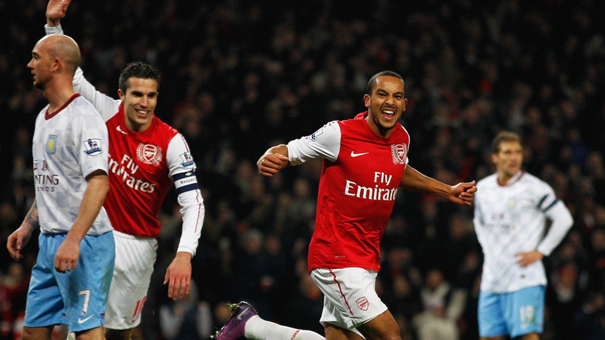 Walcott dreaming of trophies | Football News | Sky Sports