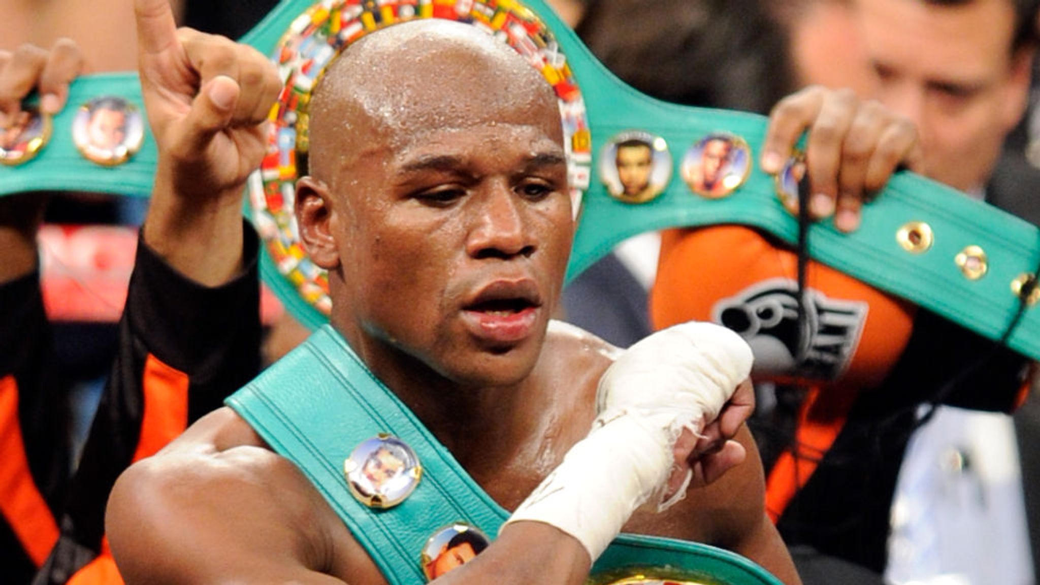 Mayweather to face Cotto | Boxing News | Sky Sports