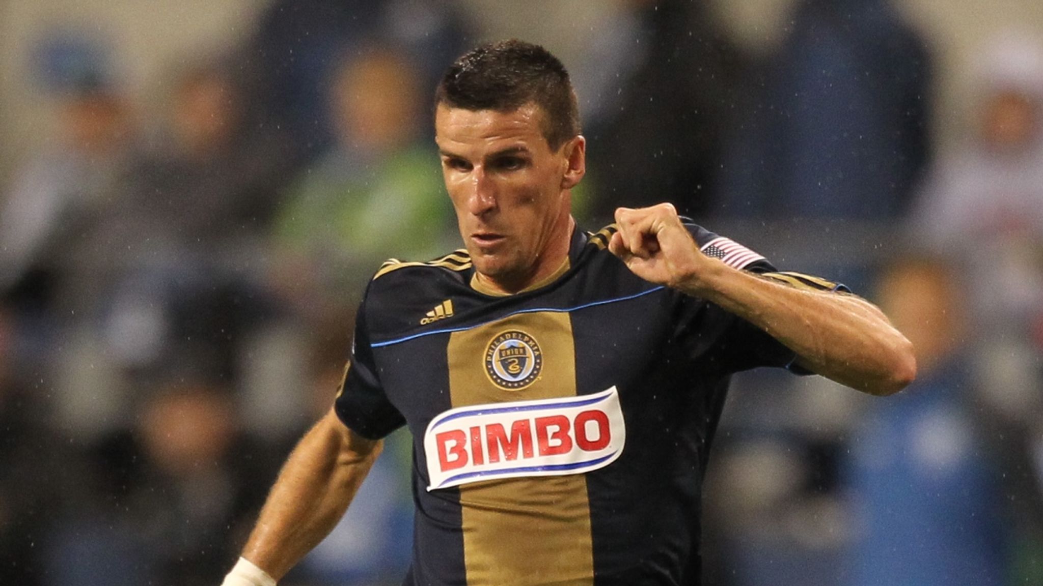 Coyle confirms Le Toux arrival | Football News | Sky Sports