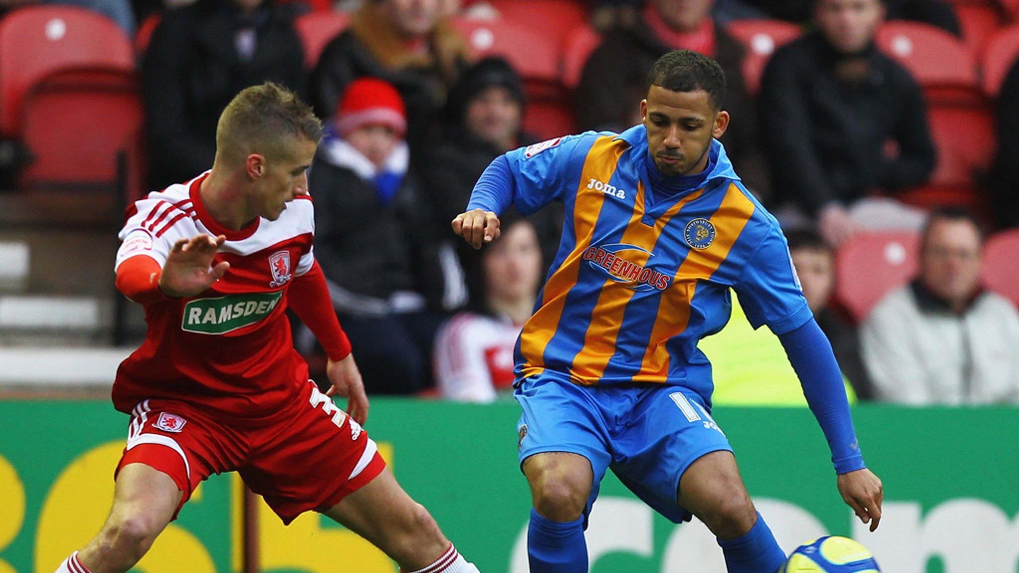 Bennett unsure over move | Football News | Sky Sports