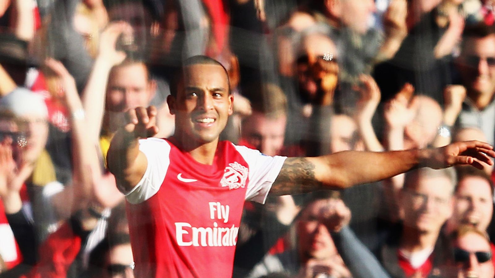 Enrique - Walcott is brilliant | Football News | Sky Sports