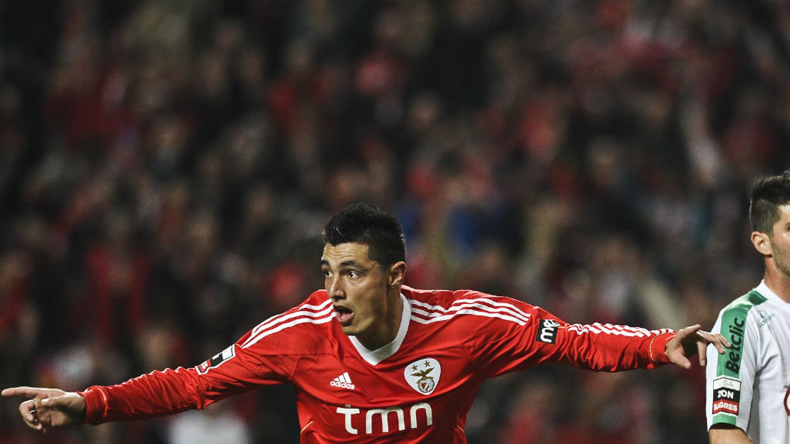 Oscar Cardozo scores twice as Benfica see off Spartak Moscow 2-0 ...