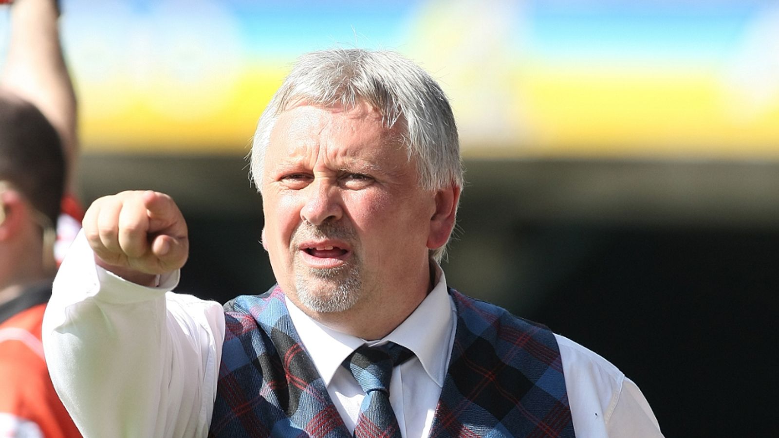 Southend's Paul Sturrock wins November manager of the month after five ...
