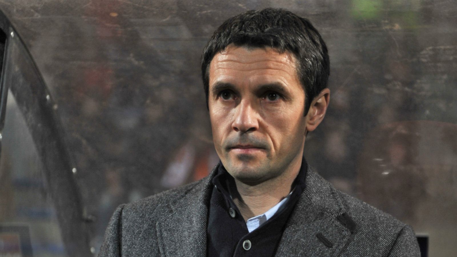 Lyon manager Remi Garde has admitted he is dreaming about the title ...