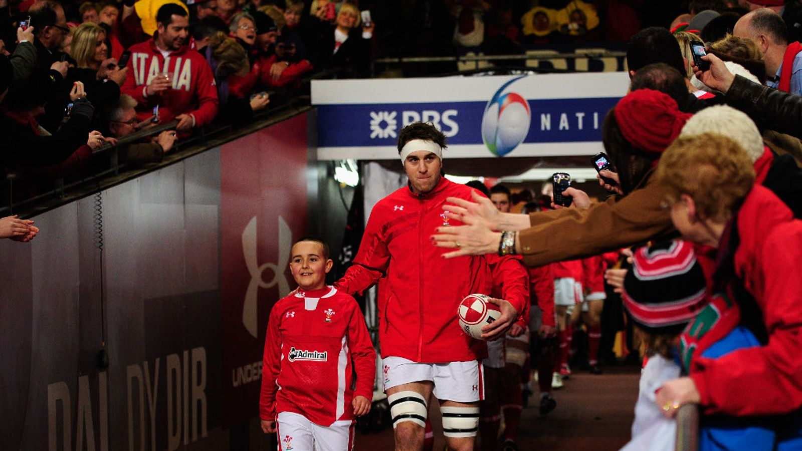 Wales forward Ryan Jones retires following shoulder injury | Rugby ...