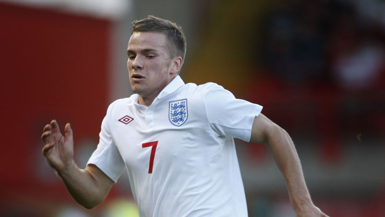 Cleverley eyeing gold | Football News | Sky Sports