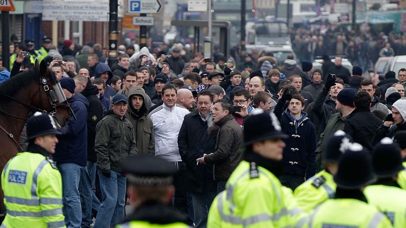 Six people arrested after banner attacking Marvin Sordell is unfurled ...