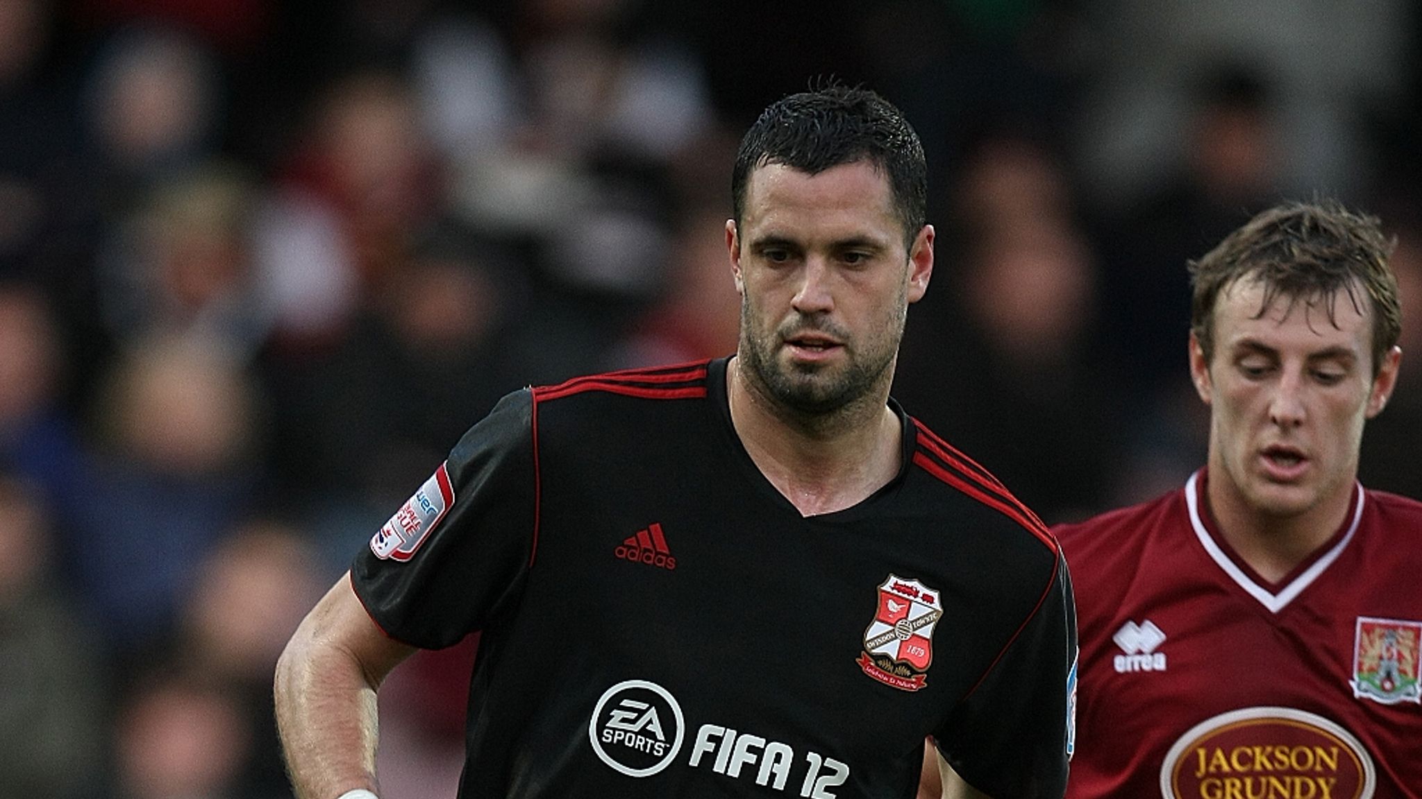 Magera makes Robins exit | Football News | Sky Sports