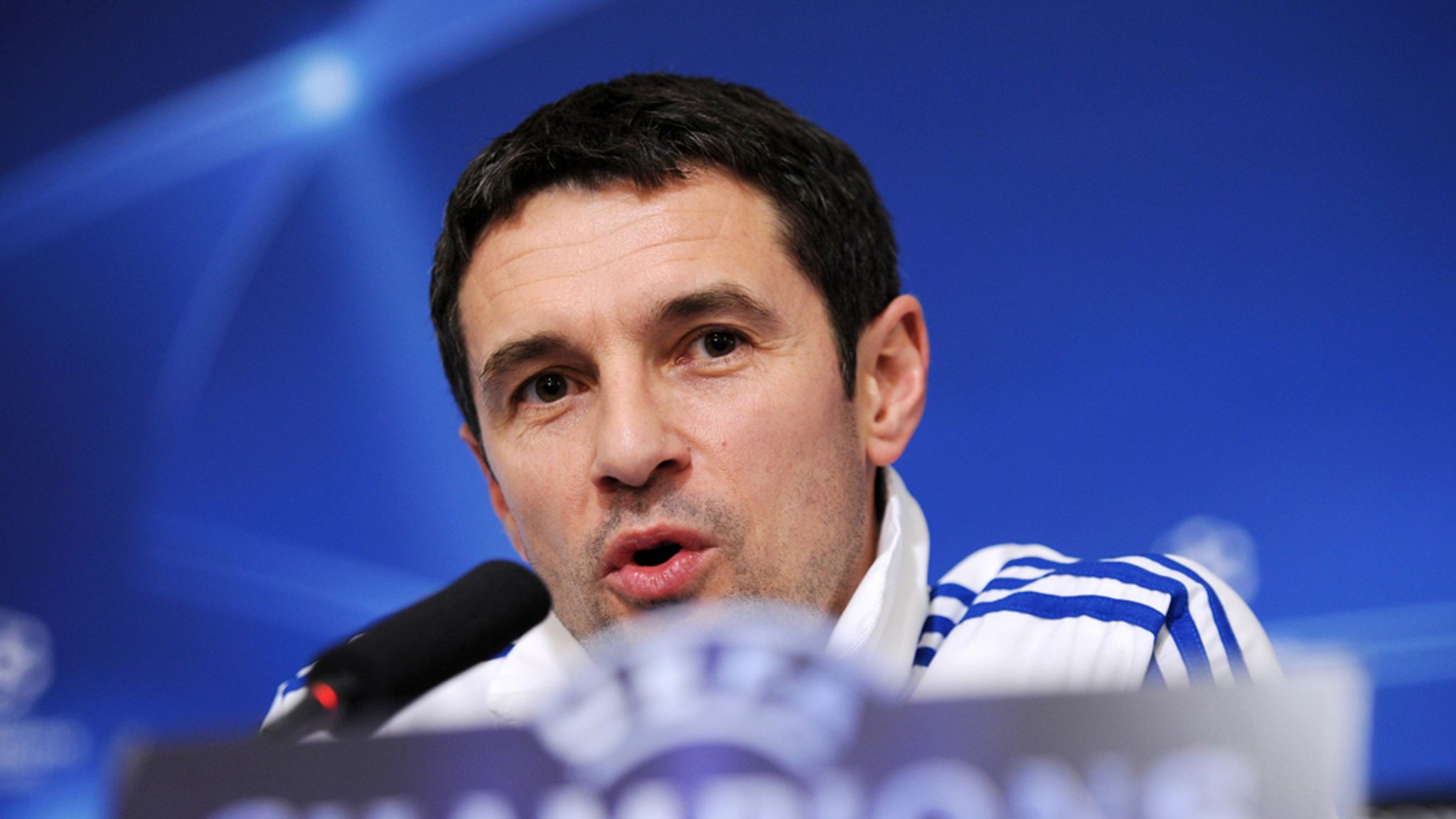 Lyon coach Remi Garde thinks PSG should come out on top in Ligue 1 this ...