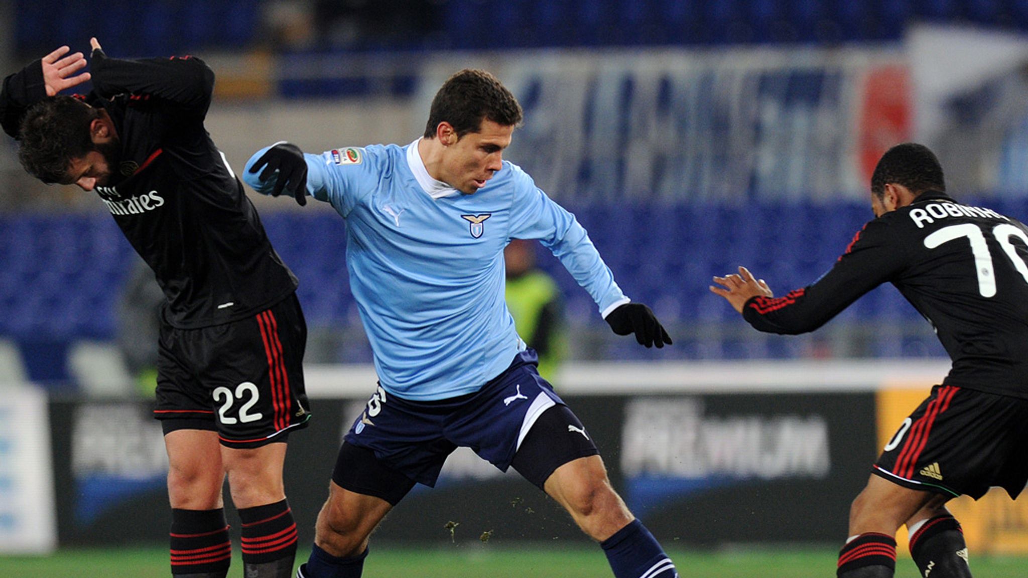 Hernanes staying put - agent | Football News | Sky Sports