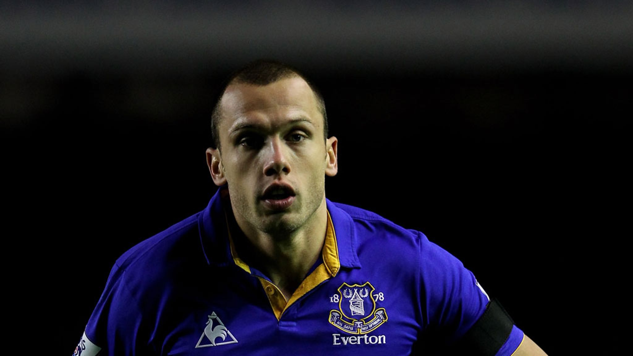 Transfer news: John Heitinga set to sign new deal at Everton | Football ...