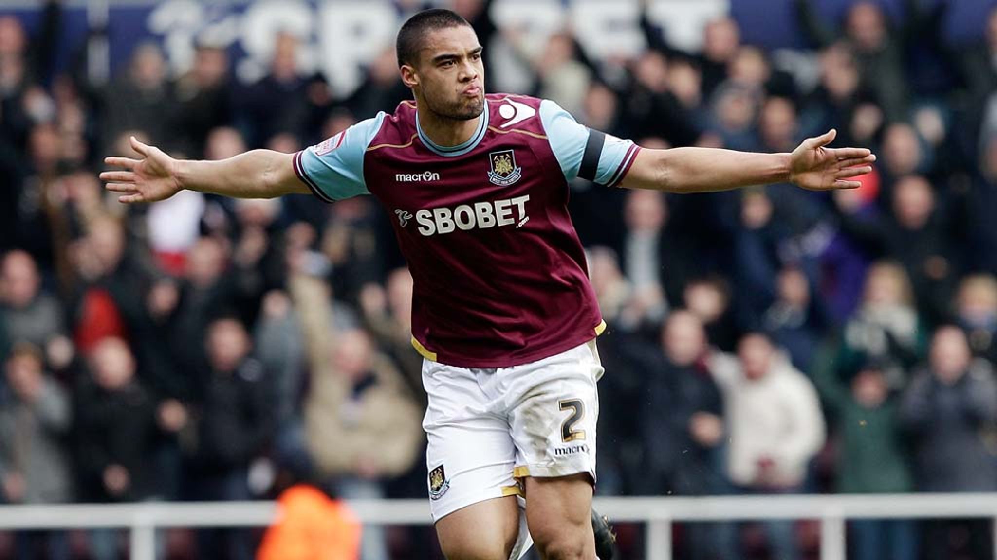 Reid targets Hammers glory | Football News | Sky Sports