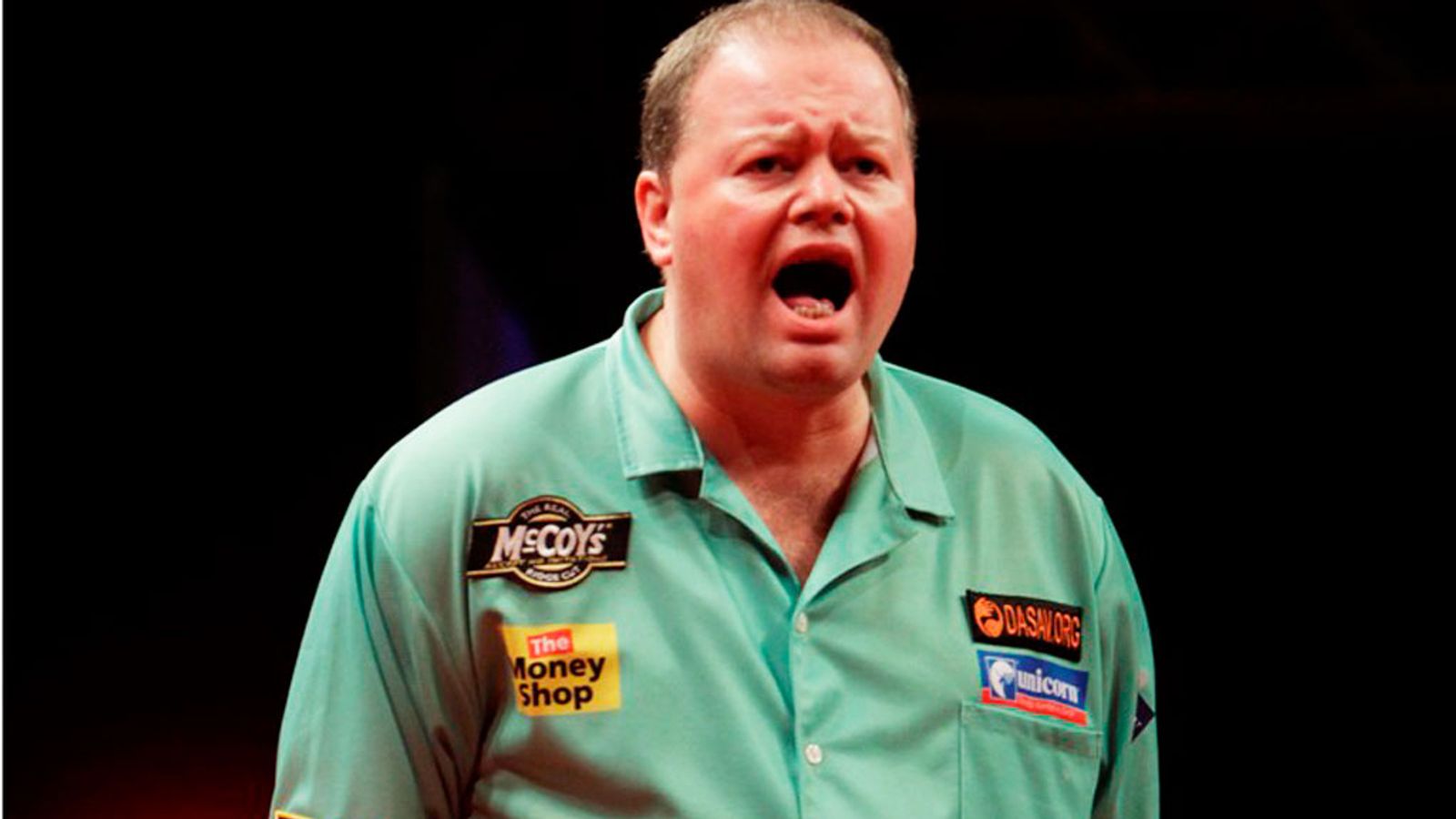 Barney battles into quarters | Darts News | Sky Sports