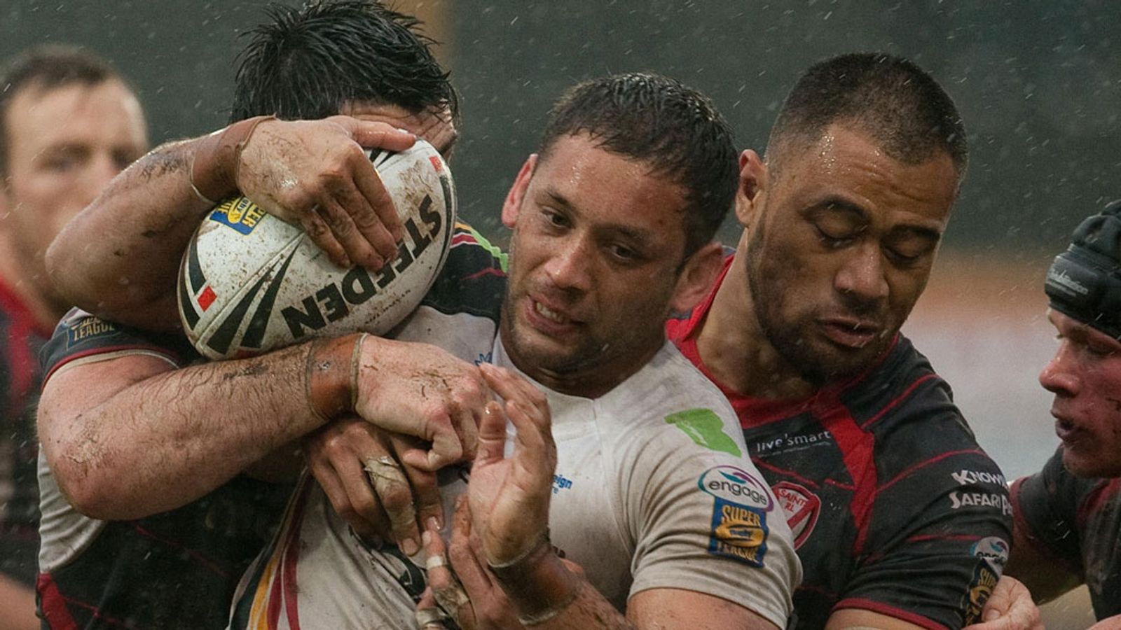 France call-up 14 Catalan Dragons players to squad to face Wales ...