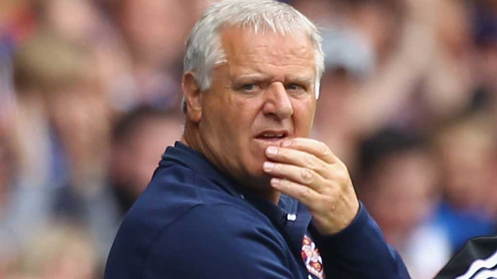 Pars land Spanish keeper | Football News | Sky Sports