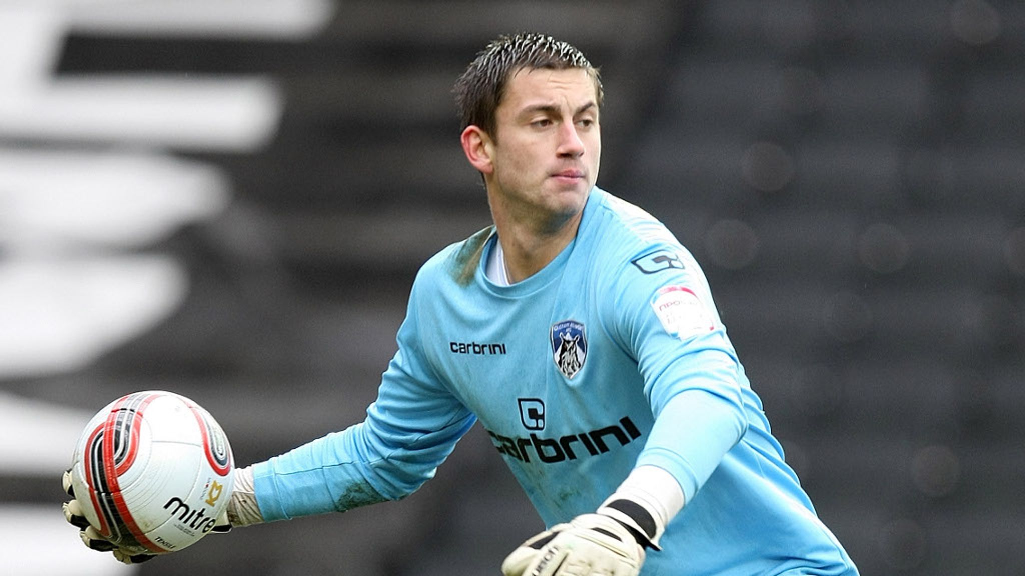 Cisak out with shoulder injury | Football News | Sky Sports