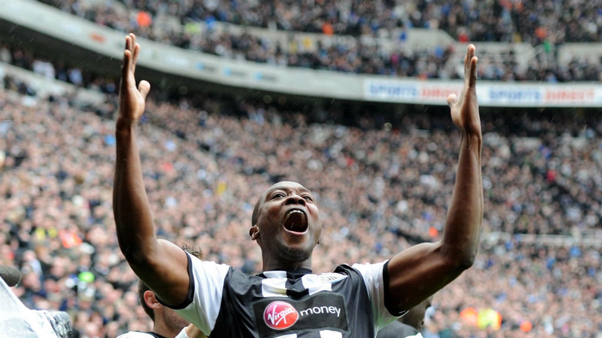 Ameobi going nowhere | Football News | Sky Sports