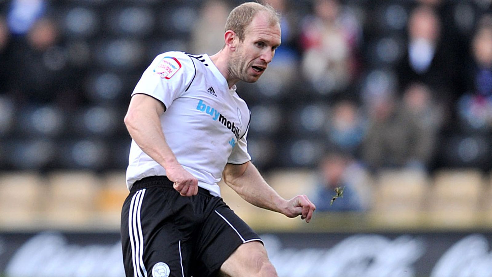 Bury snap up Roberts | Football News | Sky Sports