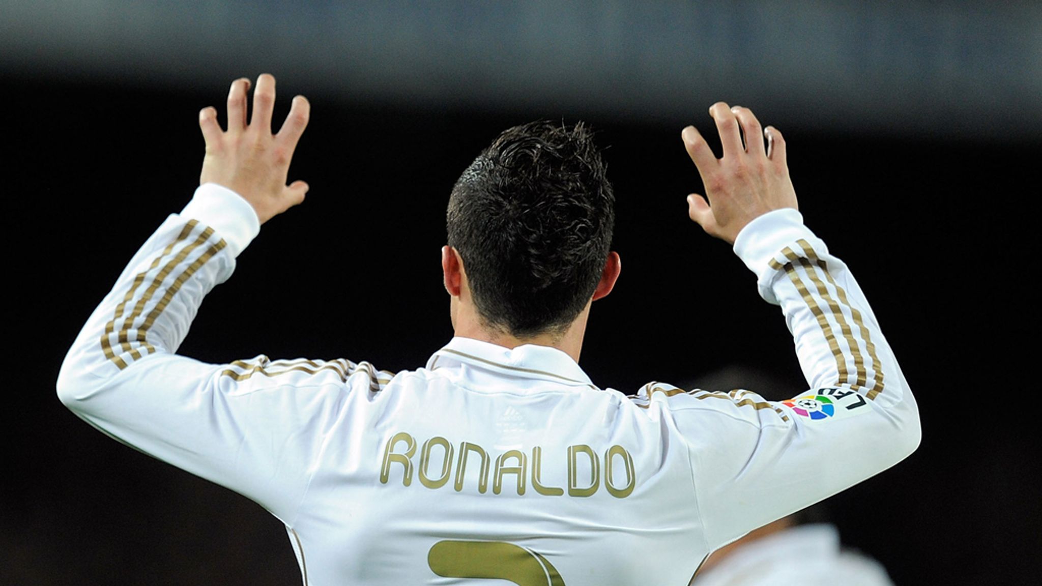 Real stun Barca in El Clasico | Football News | Sky Sports