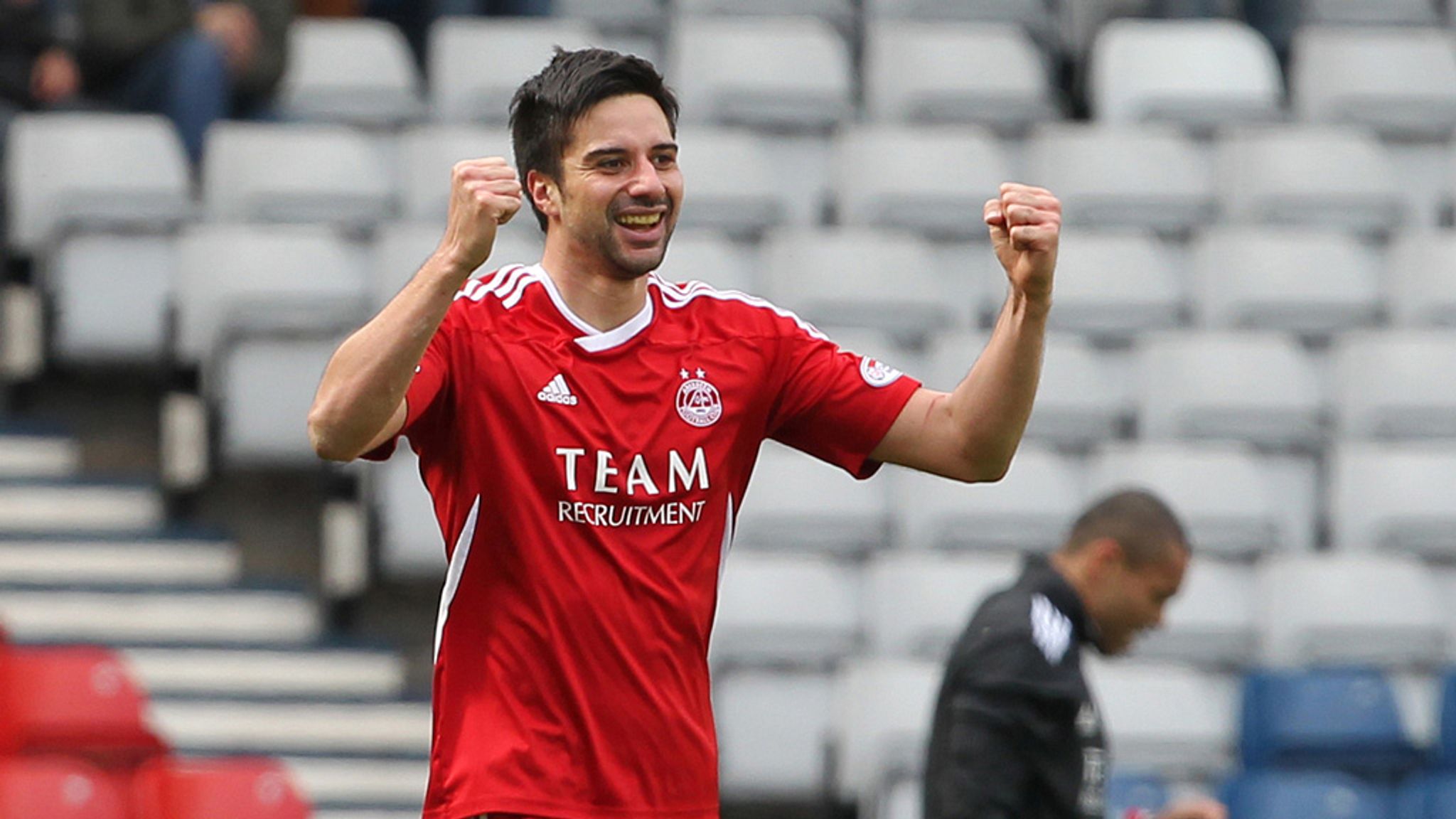 Fallon signs for Crawley | Football News | Sky Sports