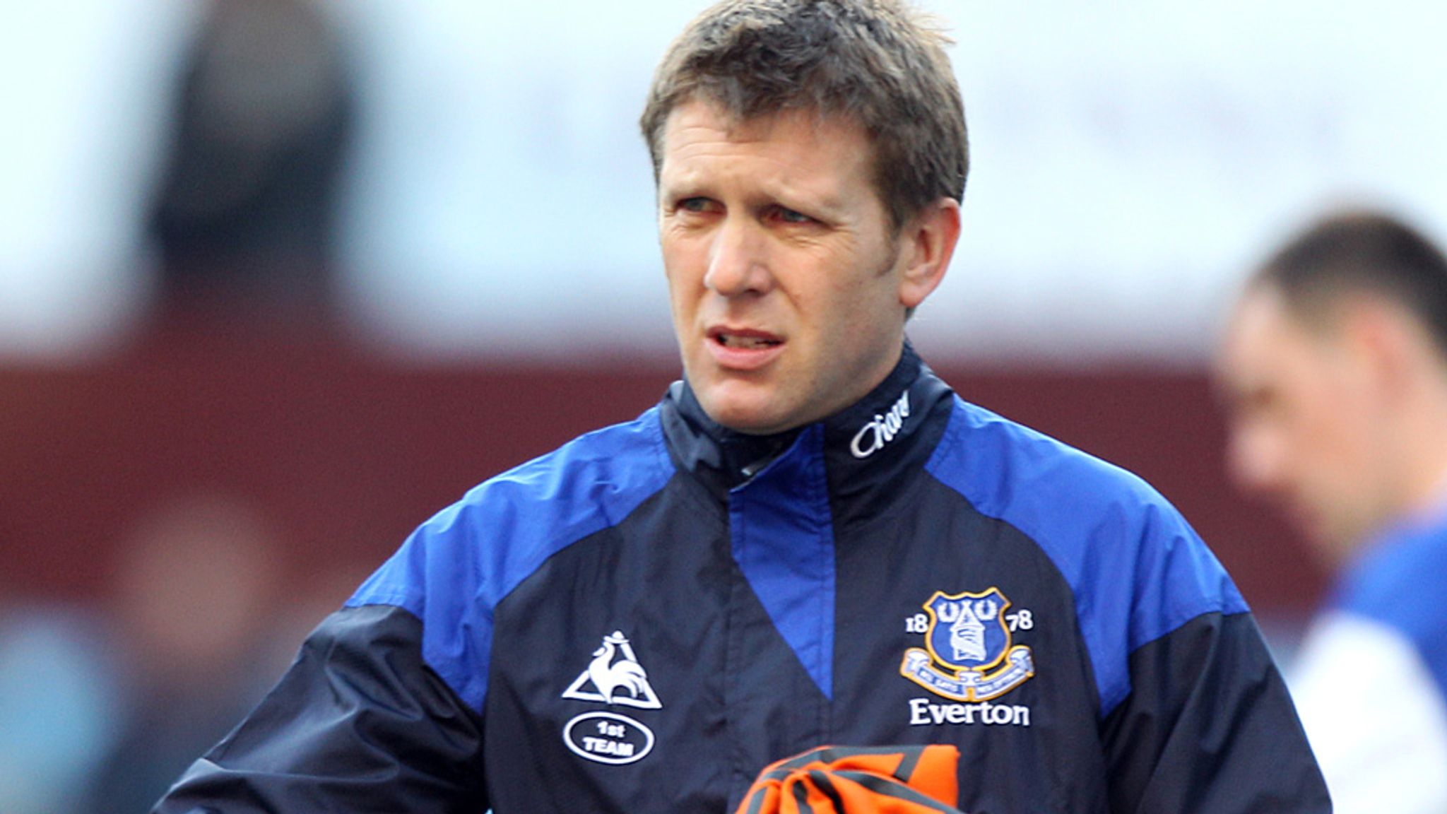 Round confirms midfield hunt | Football News | Sky Sports