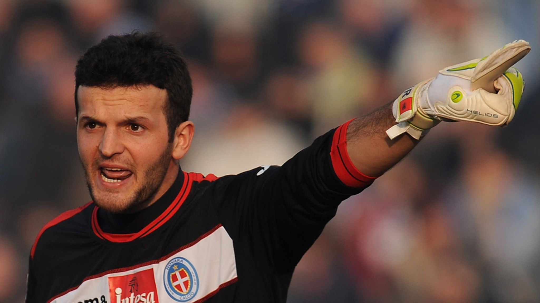 Transfer News: Palermo keeper Samir Ujkani joins Chievo on loan ...