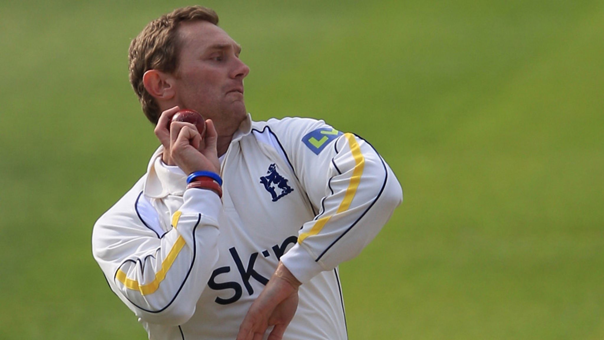 Veteran Warwickshire all-rounder Darren Maddy to retire at end of ...