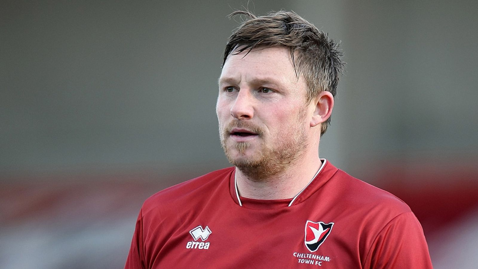 Elliott pens new Robins deal | Football News | Sky Sports