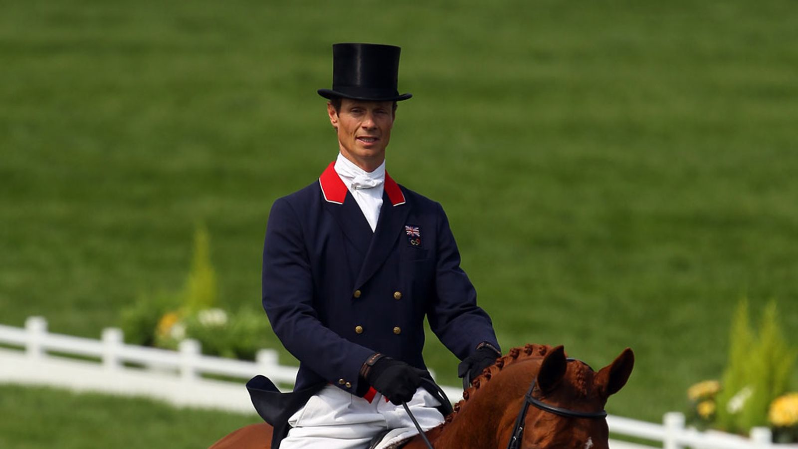 Fox-Pitt continues form | Olympics News | Sky Sports