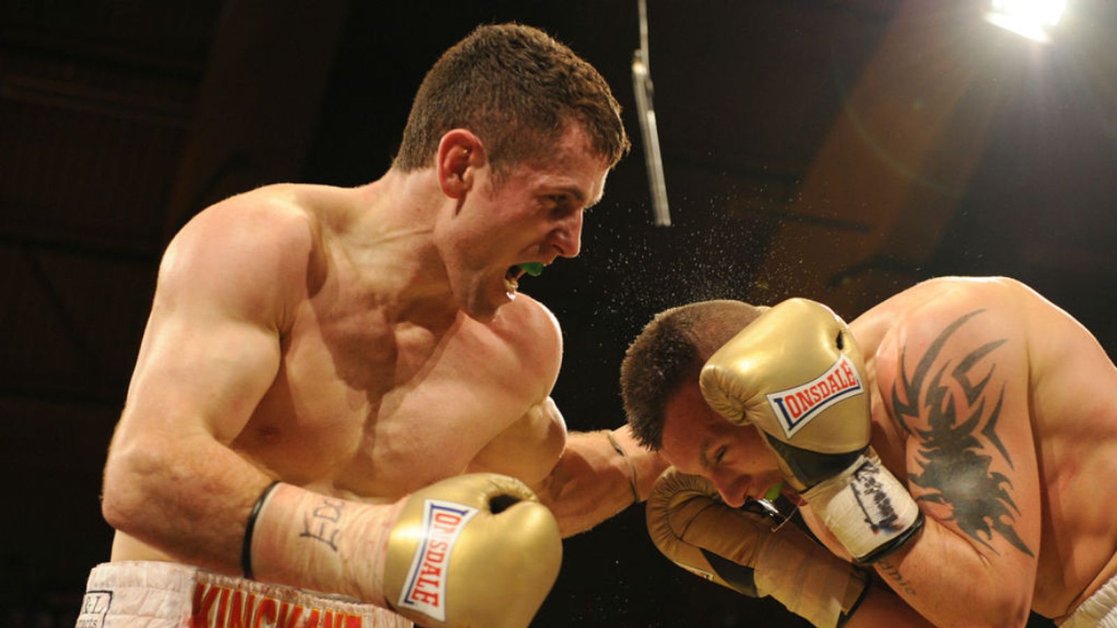 O'Kane takes his chance | Boxing News | Sky Sports