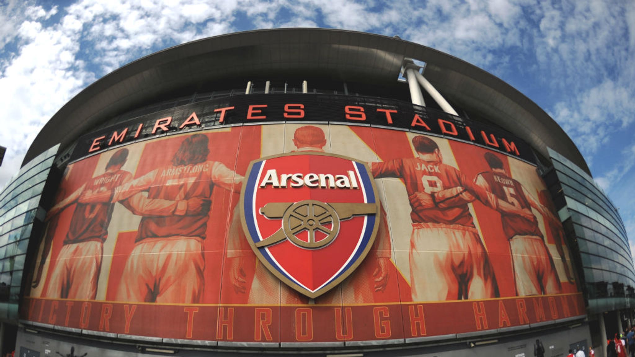 Arsenal agree new £150m sponsorship extension with international ...