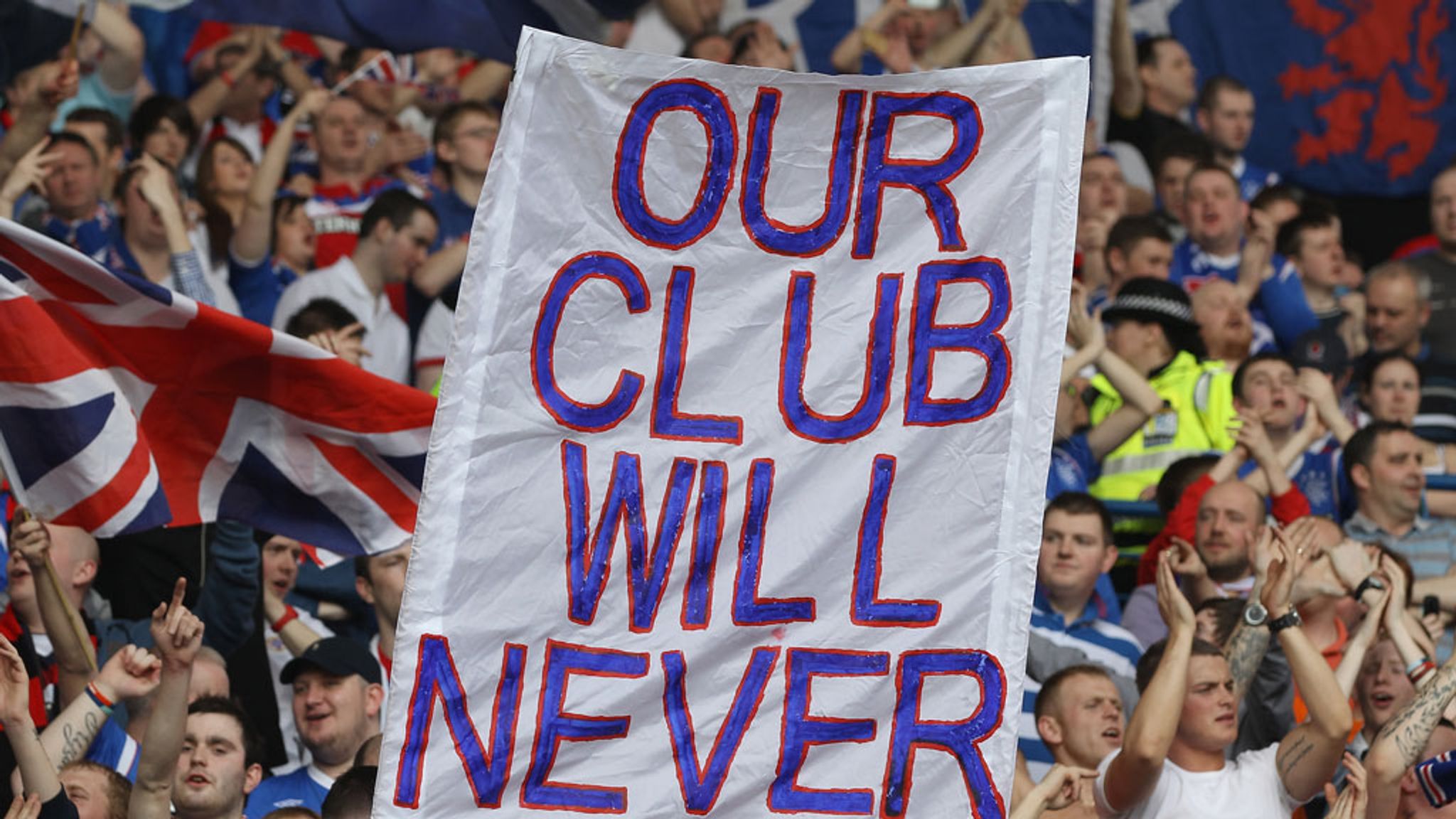 Charles Green praises Rangers fans after 8000 'expressions of interest ...