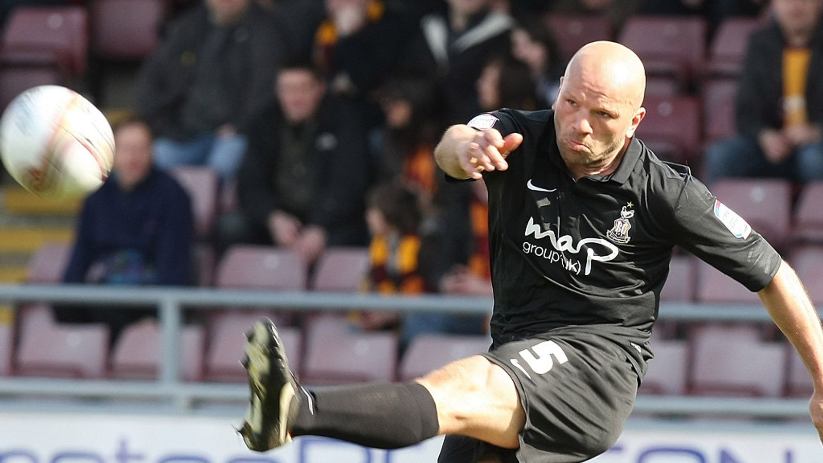 Branston departs Bantams | Football News | Sky Sports